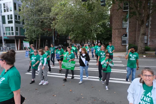 During Walkout for Washington, Thousands of WFSE Members Walk Out for ...